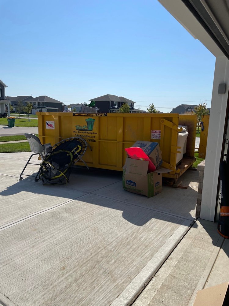 SECURCARE SELF STORAGE - Updated April 2025 - 20 Photos - 6978 Central ...