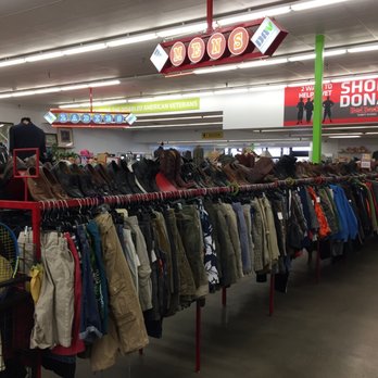 RED RACKS - Updated December 2025 - 14 Photos & 17 Reviews - 2843 E ...