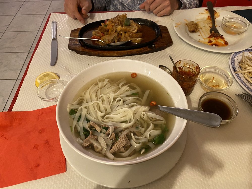 PHO - 12 Photos - 46-52 rue Pierre Fontaine, Paris, France - Vietnamese ...