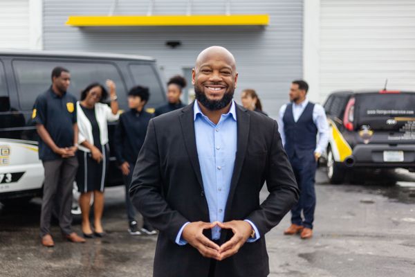 FAST GUARD SERVICE - Updated December 2025 - 22 Photos - 925 S 21st Ave ...