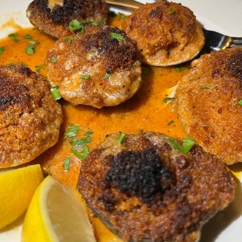 JACKSON HALL AMERICAN BAR & GRILLE - 285 Photos & 299 Reviews - 335 E ...