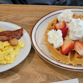 ZEKE’S EATIN’ PLACE - Updated October 2024 - 289 Photos & 420 Reviews ...