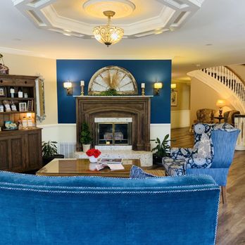 APPLE FARM INN with 1106 real customer photos - Updated August 2024 ...