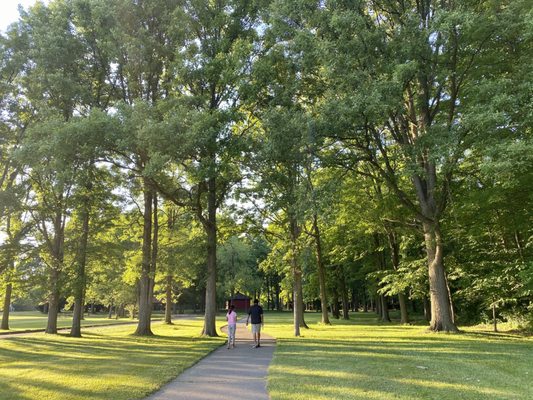 JAYCEE PARK - Updated December 2025 - 1755 E Long Lake, Troy, Michigan ...