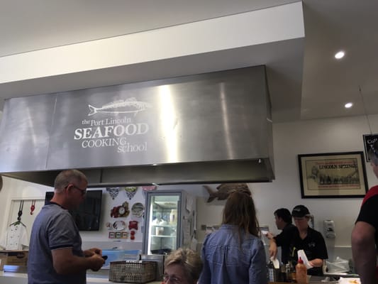 THE FRESH FISH PLACE - Updated May 2025 - 20 Proper Bay Rd, Port ...