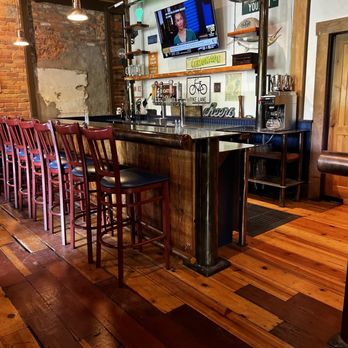 LOTUS PUB - Updated December 2025 - 25 Photos & 65 Reviews - 1006 Lotus ...