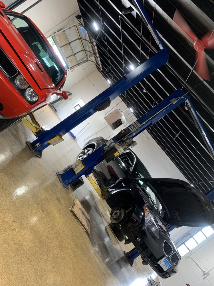 PIT SPOT AUTO SERVICE - Updated December 2025 - 24 Photos - 10303 ...