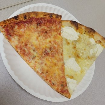 PIE LIFE PIZZERIA - Updated August 2024 - 12 Reviews - 541 S Schmale Rd ...