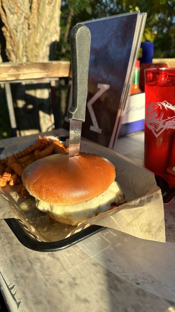 THE BREAK SPORTS GRILL - Updated July 2025 - 34 Photos & 20 Reviews ...