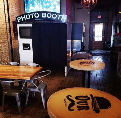 THE CLASSIC BOOTH - Updated January 2025 - Request a Quote - 14 Photos ...