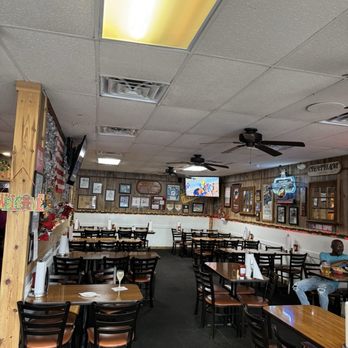 WINGS PLUS - Updated December 2025 - 259 Photos & 412 Reviews - 87 W ...