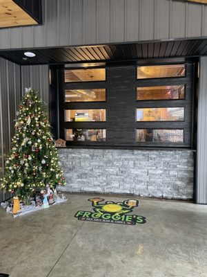 FROGGIE’S BAR AND GRILL - Updated September 2025 - 12 Reviews - 115 ...