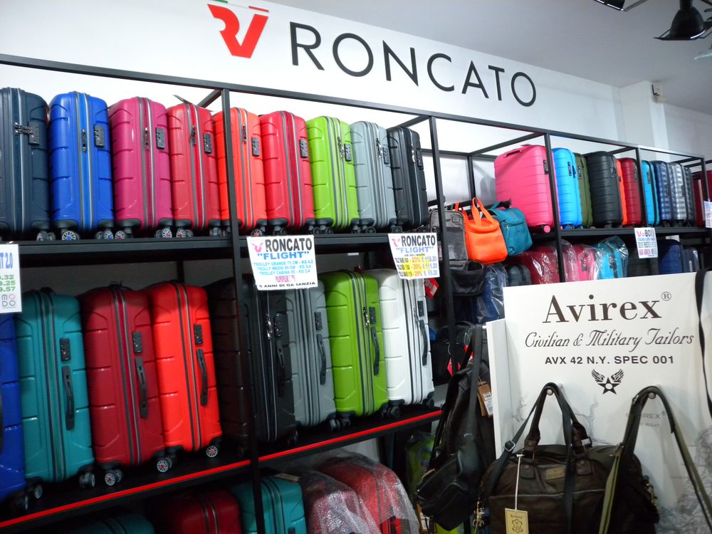 MARCHESI - Viale Buon Pastore 242, Modena, Italy - Luggage - Phone ...