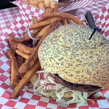 CHIP’S OLD FASHIONED HAMBURGERS - Updated December 2025 - 238 Photos ...