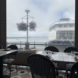 ALORA - Updated October 2025 - 451 Photos & 130 Reviews - Pier 3, San ...