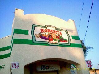 ROBERT’S MARKET - Updated July 2025 - 1467 S Fairfax Rd, Bakersfield ...