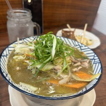 DEVOTED - Updated December 2024 - 103 Photos & 56 Reviews - 613 S Lewis ...