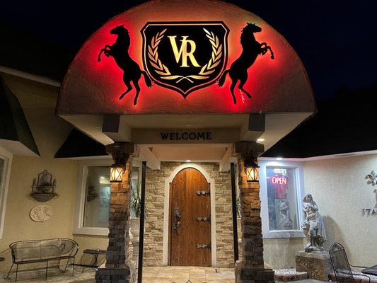 VIA ROMA ITALIAN RESTAURANT - Updated July 2025 - 102 Photos & 190 ...