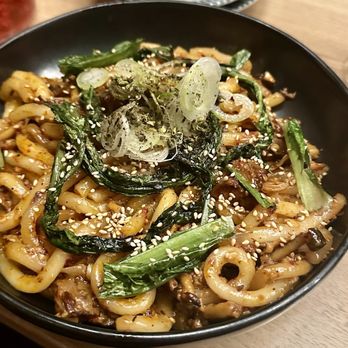 BAR NOHM - Updated October 2025 - 455 Photos & 146 Reviews - 165 W 900 ...