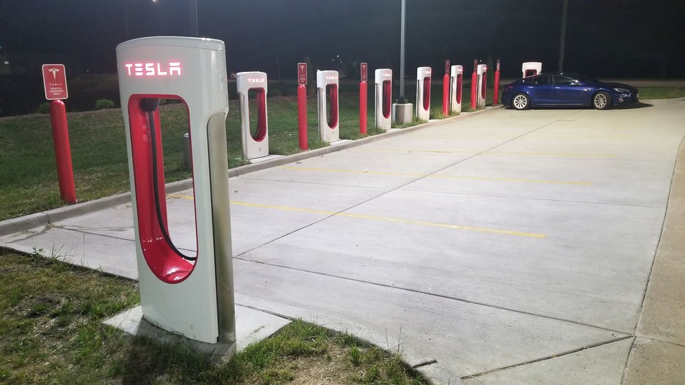 TESLA SUPERCHARGER - ROCHELLE - Updated May 2024 - 330 S 7th Street ...