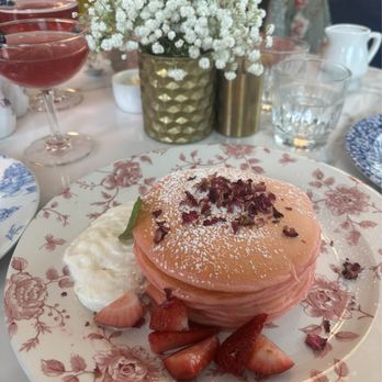 LITTLE HEN - HOUSTON - Updated July 2024 - 1036 Photos & 360 Reviews ...