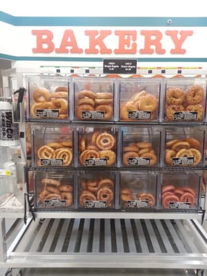 WINCO BAKERY - Updated August 2025 - 10 Photos - 2485 Naglee Rd, Tracy ...