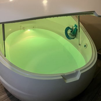 LUNA FLOAT SPA - Updated January 2026 - 69 Photos & 49 Reviews - 202 E ...