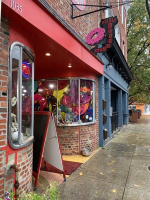 DIABLO DOUGHNUTS - 653 Photos & 359 Reviews - 7698 Belair Rd, Baltimore ...