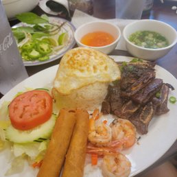 MR PHO - 95 Photos & 91 Reviews - 3360 N State Hwy 59, Merced ...