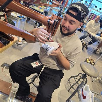 MAJORWAVEZ LAB - Updated August 2024 - 114 Photos & 36 Reviews - 3000 S ...