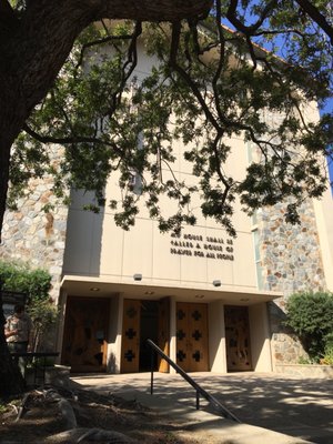 CLAREMONT UNITED CHURCH OF CHRIST - Updated December 2025 - 33 Photos ...