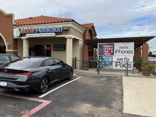 MOBILE ADDICTION - Updated May 2025 - 201 W Del Mar Blvd, Laredo, Texas ...