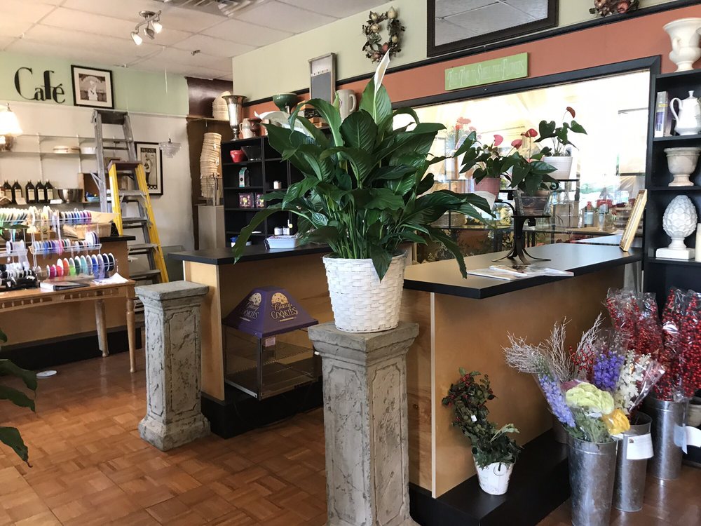 BLAKE FLORIST & FLOWER DELIVERY - 18 Photos - 5 Huntingdon Pike ...
