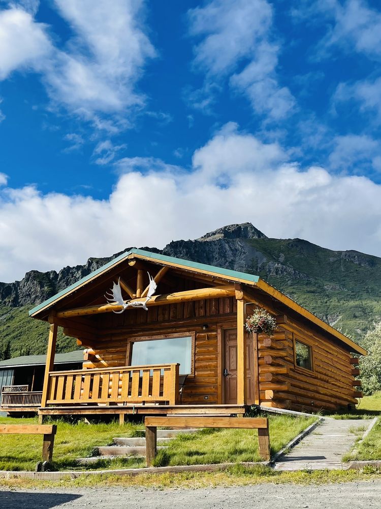 SHEEP MOUNTAIN LODGE - Updated December 2025 - 122 Photos & 41 Reviews ...