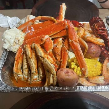 MR CRAB CAJUN SEAFOOD - Updated October 2025 - 82 Photos & 43 Reviews ...