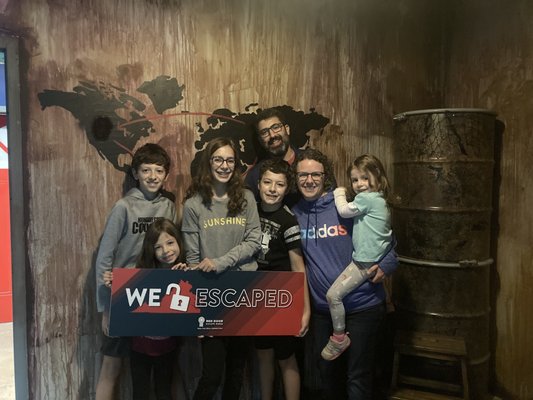 RED DOOR ESCAPE ROOM - Updated December 2025 - 43 Photos & 19 Reviews ...