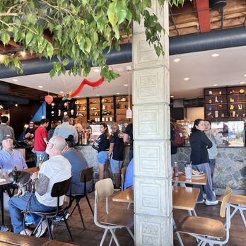 PUBLICUS - Updated August 2025 - 4798 Photos & 1956 Reviews - 1126 ...