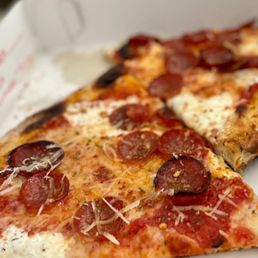 GRIGG STREET PIZZA - Updated July 2025 - 98 Photos & 139 Reviews - 1 ...