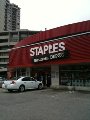 STAPLES CAPILANO - Updated January 2026 - 24 Reviews - 1999 Marine ...