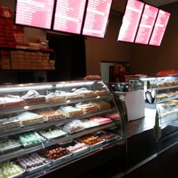 DIAMOND SWEETS & RESTAURANT - Updated December 2025 - 50 Photos & 49 ...