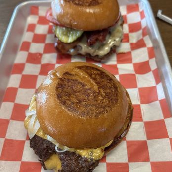 TONY BEEF - Updated December 2024 - 130 Photos & 180 Reviews - 195 S ...