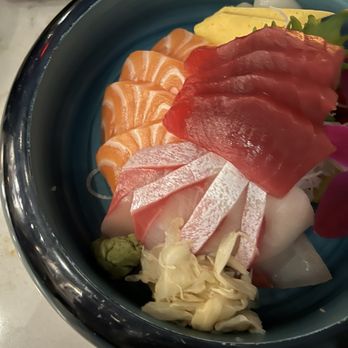 BLUFISH SUSHI BISTRO - Updated August 2024 - 768 Photos & 530 Reviews ...