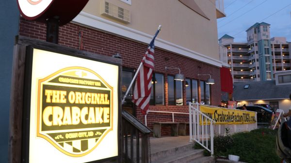 CRABCAKE FACTORY USA - 536 Photos & 555 Reviews - Seafood - 12000 ...