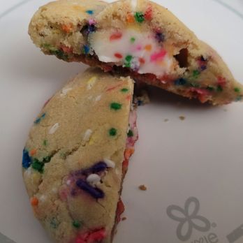 CRUMB AND CLOVER BAKE SHOP - Updated November 2025 - 41 Photos & 21 ...