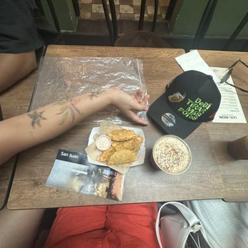 CAFE CON RON - Updated January 2026 - 140 Photos & 45 Reviews - Calle ...