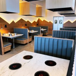 URBAN HOT POT - Updated December 2024 - 313 Photos & 270 Reviews ...