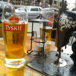 SINGER - 76 Photos & 35 Reviews - ul. Estery 20, Kraków, Poland - Pubs ...