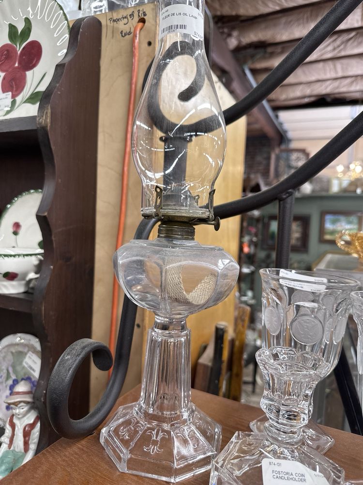 SPRINGFIELD ANTIQUE BARN - Updated January 2026 - 49 Photos & 13 ...