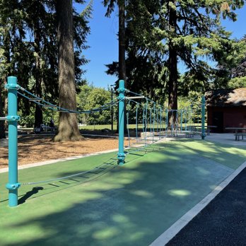 CRESTON PARK - Updated September 2025 - 32 Photos & 22 Reviews - 4476 ...