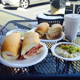 DESIMONE DELI & BAKERY - Updated July 2025 - 260 Photos & 602 Reviews ...